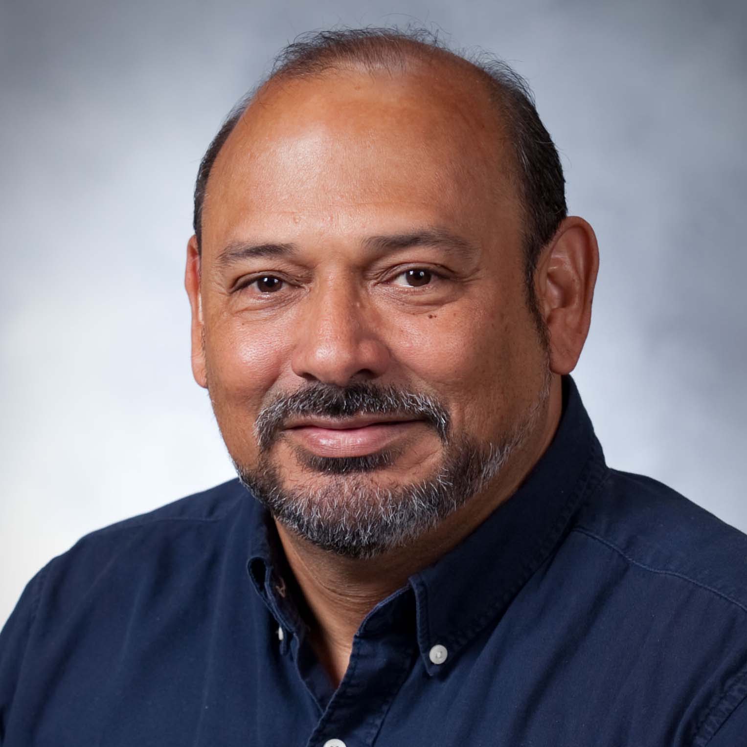 Marvin Lorenzana – Eastern Mennonite Missions